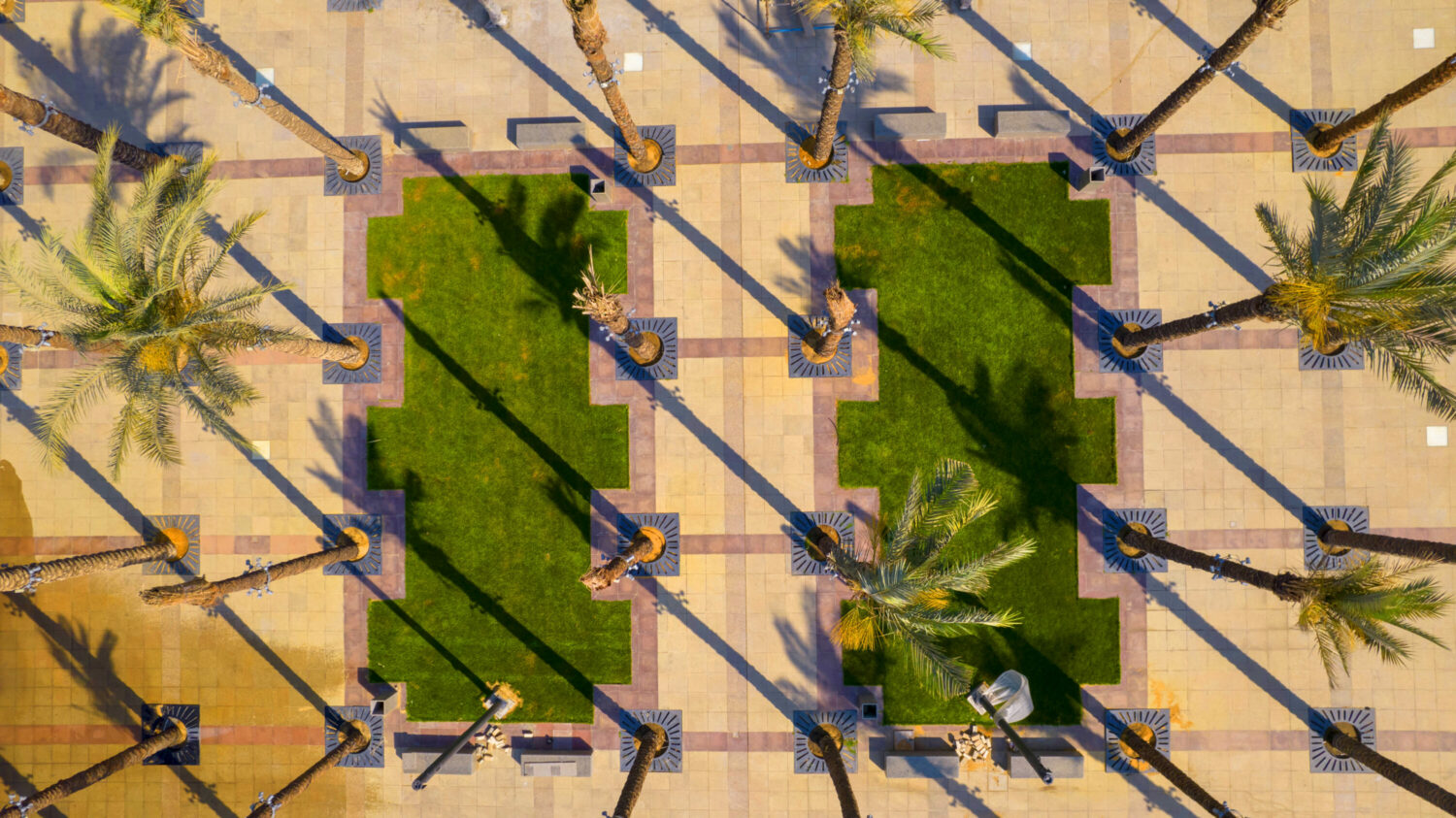 Jinet - Hassan Allam