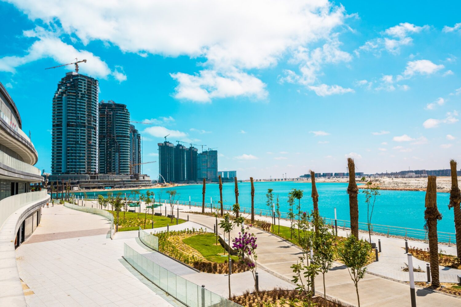 Jinet Progress in Lagoon promenade for the Alamein Towers - Hassan Allam